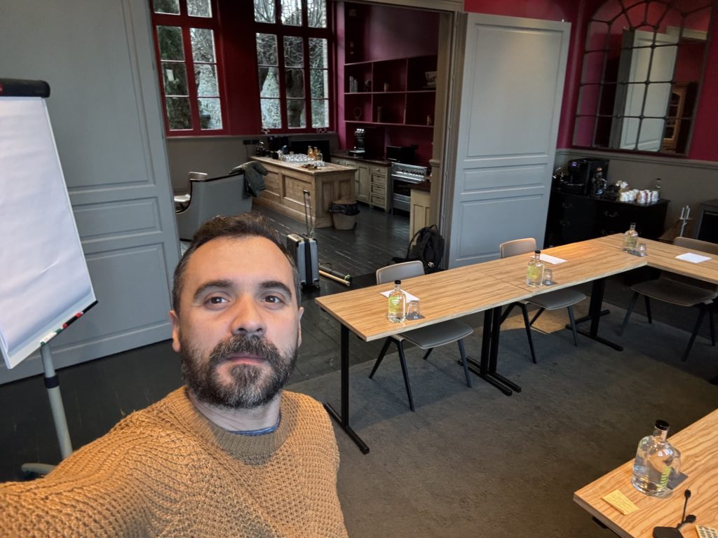 Qu’est-ce qu’une réunion CoDir ? Objectifs, pièges, et comment en faire ...